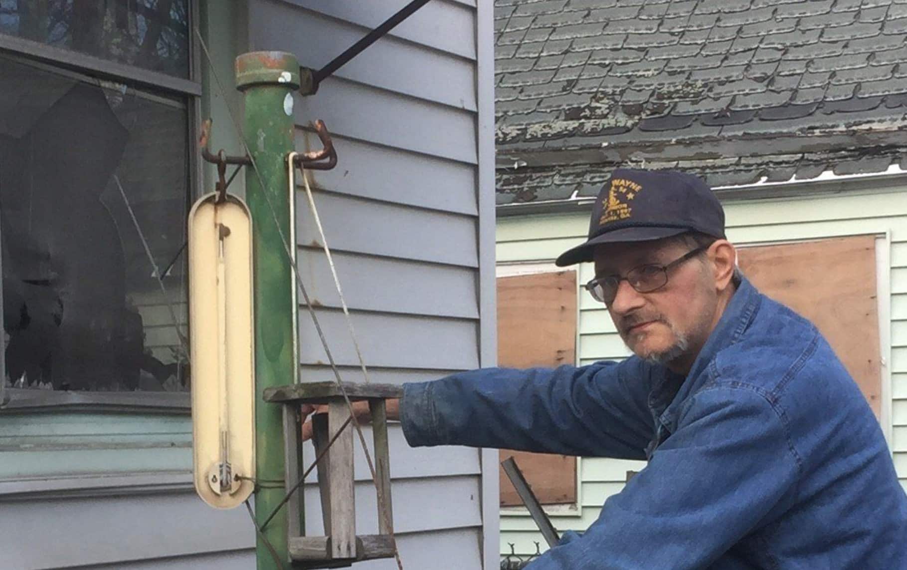 Man Shoots Shotgun Out Window After 12-Year-Old Breaks It; Is This An ...